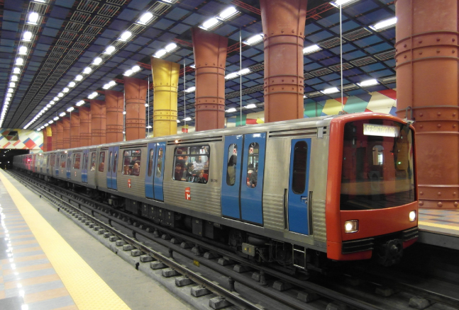 Lisbon Metro Guide: Maps, Lines & Tips | Transit Guide