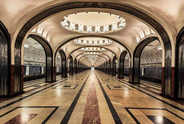 Moscow Metro: The World's Most Beautiful Underground Railway System ...